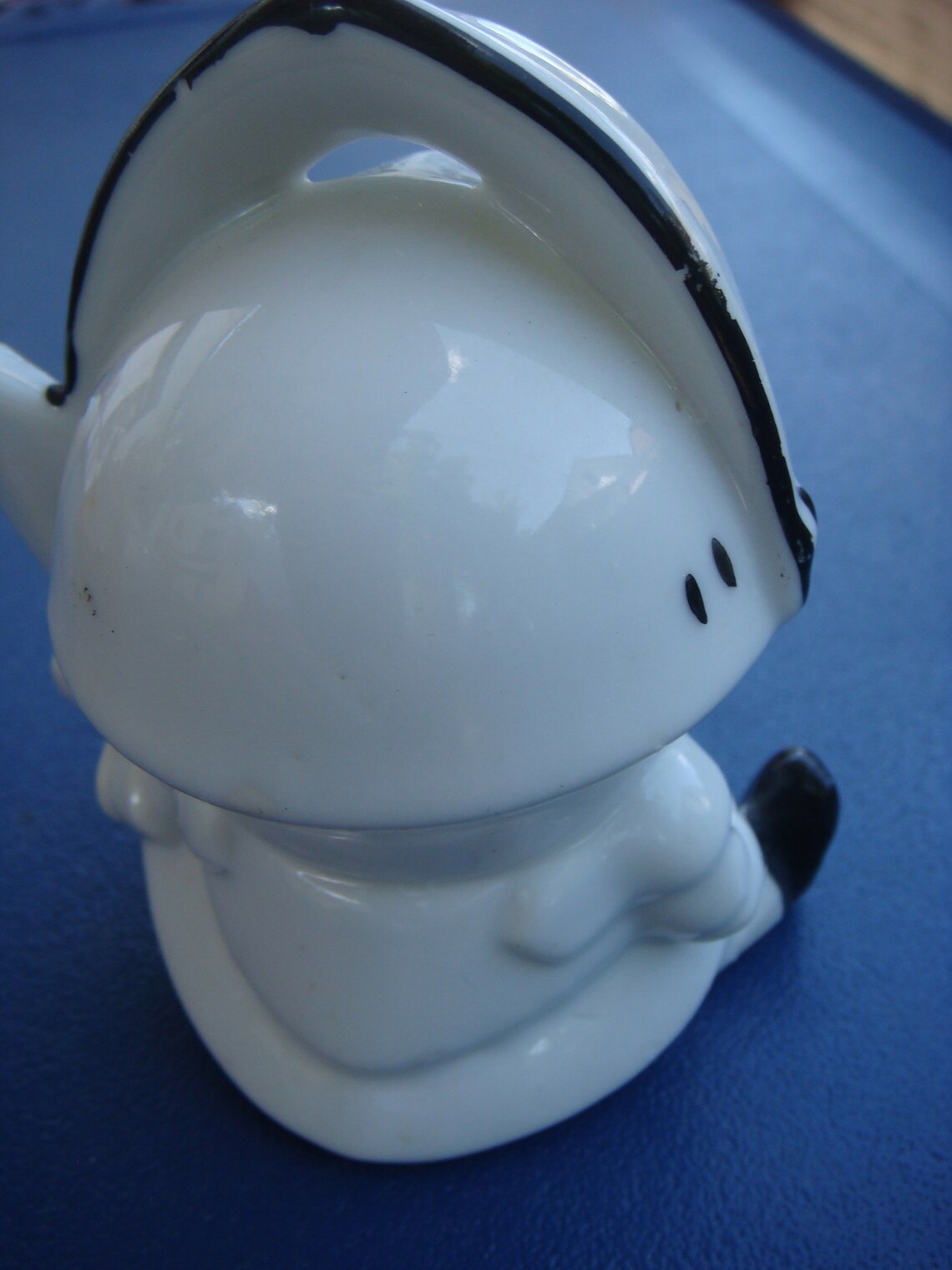 Vintage Ceramic KNIGHT TRINKET Box JEWELRY Holder White Knight in Armor ...