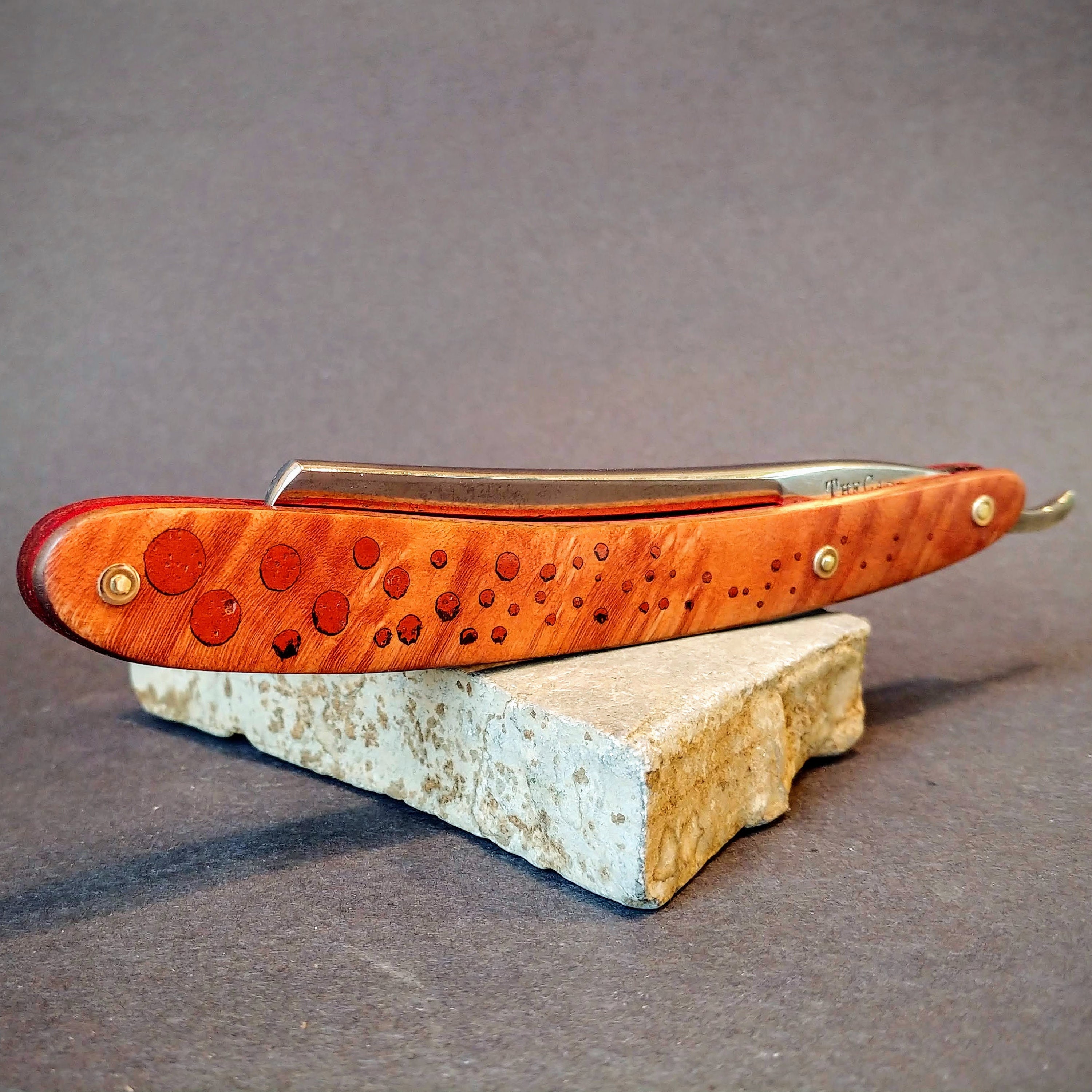 Straight Razor Scales for sale| 72 ads for used Straight Razor Scales