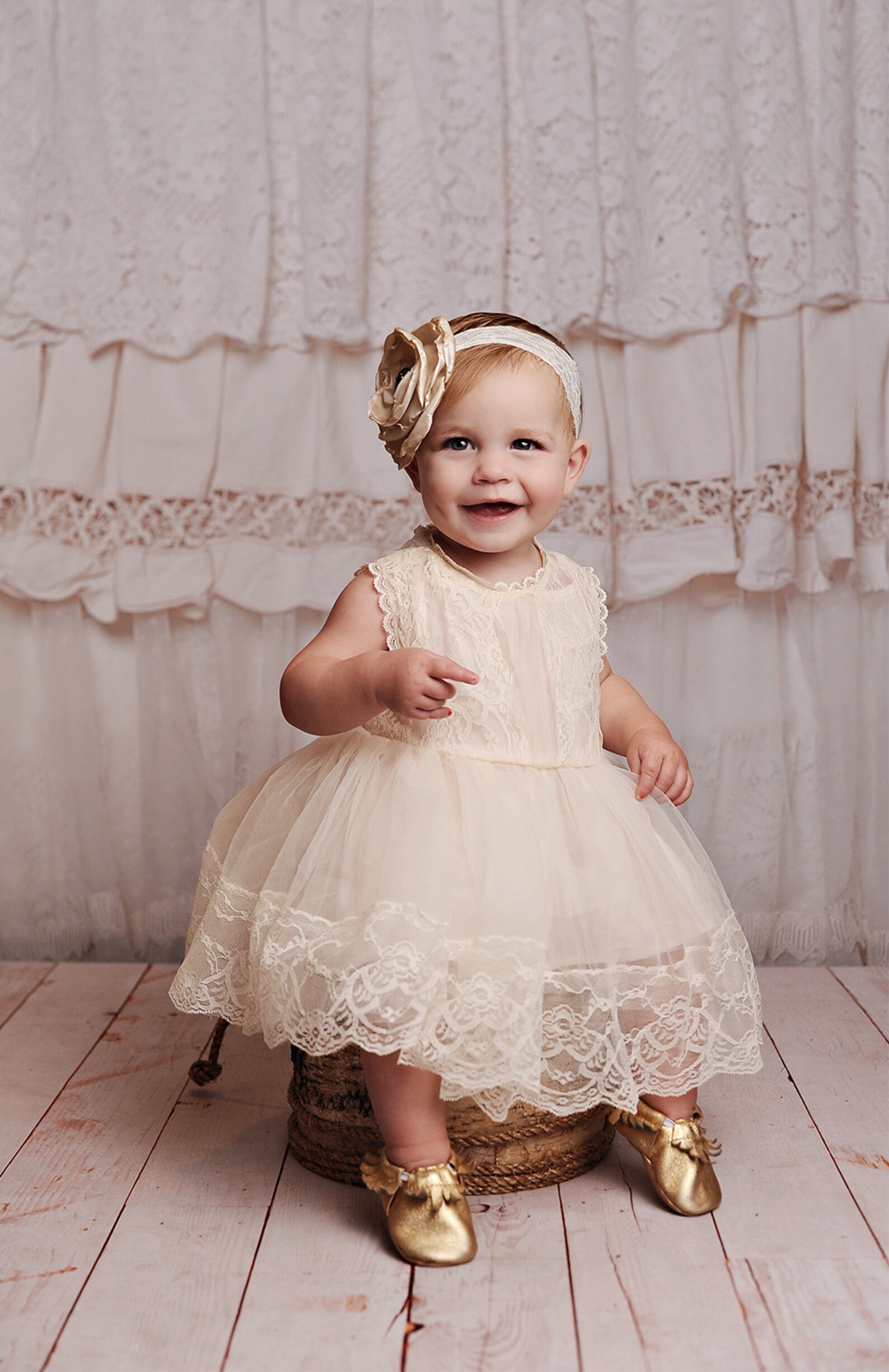 Vintage Ruffles Photo Backdrop - Etsy