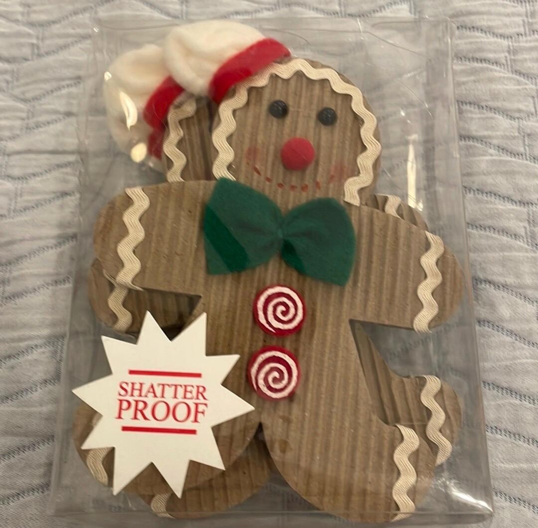 4 Pc Gingerbread Man Corrugated Cardboard Set 6” New in Box Christmas ...