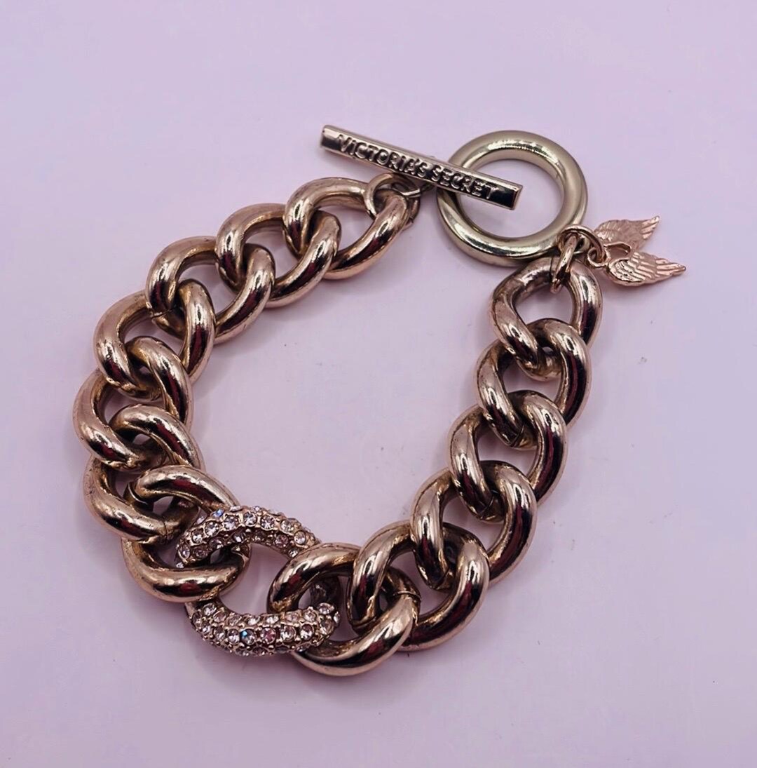 Victoria’s Secret Gold Tone Rhinestone Large Chunky Chain Bangle ...