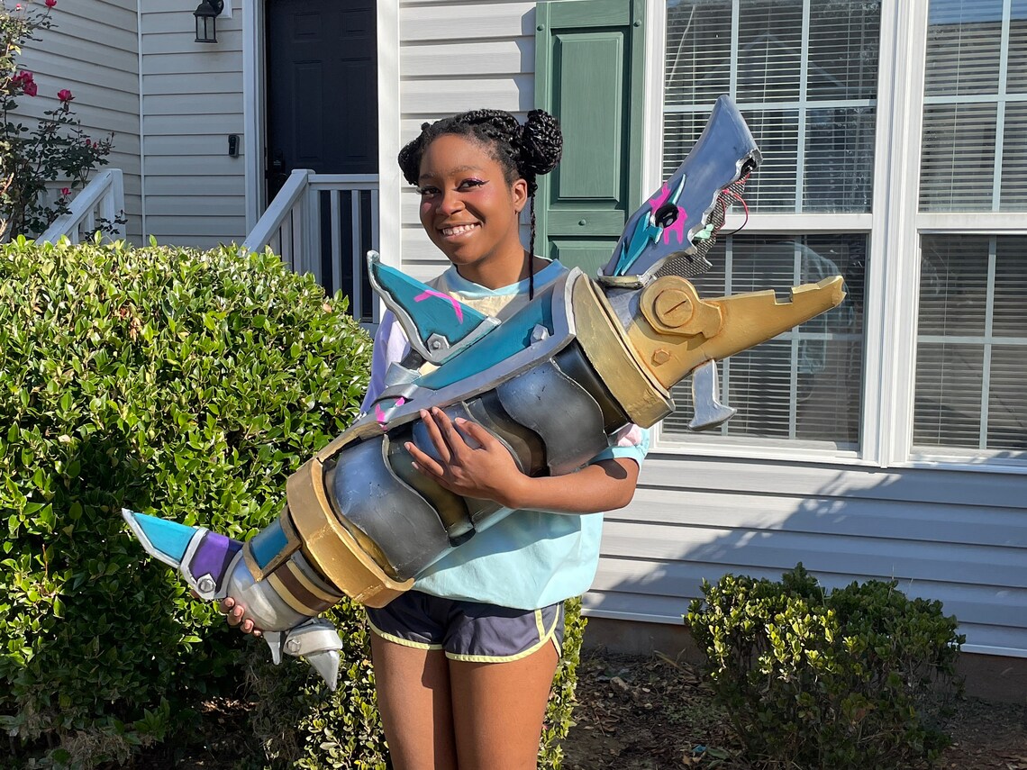 Arcane Jinx FISHBONES BLUEPRINT - Arcane Weapon Jinx League of Legends ...