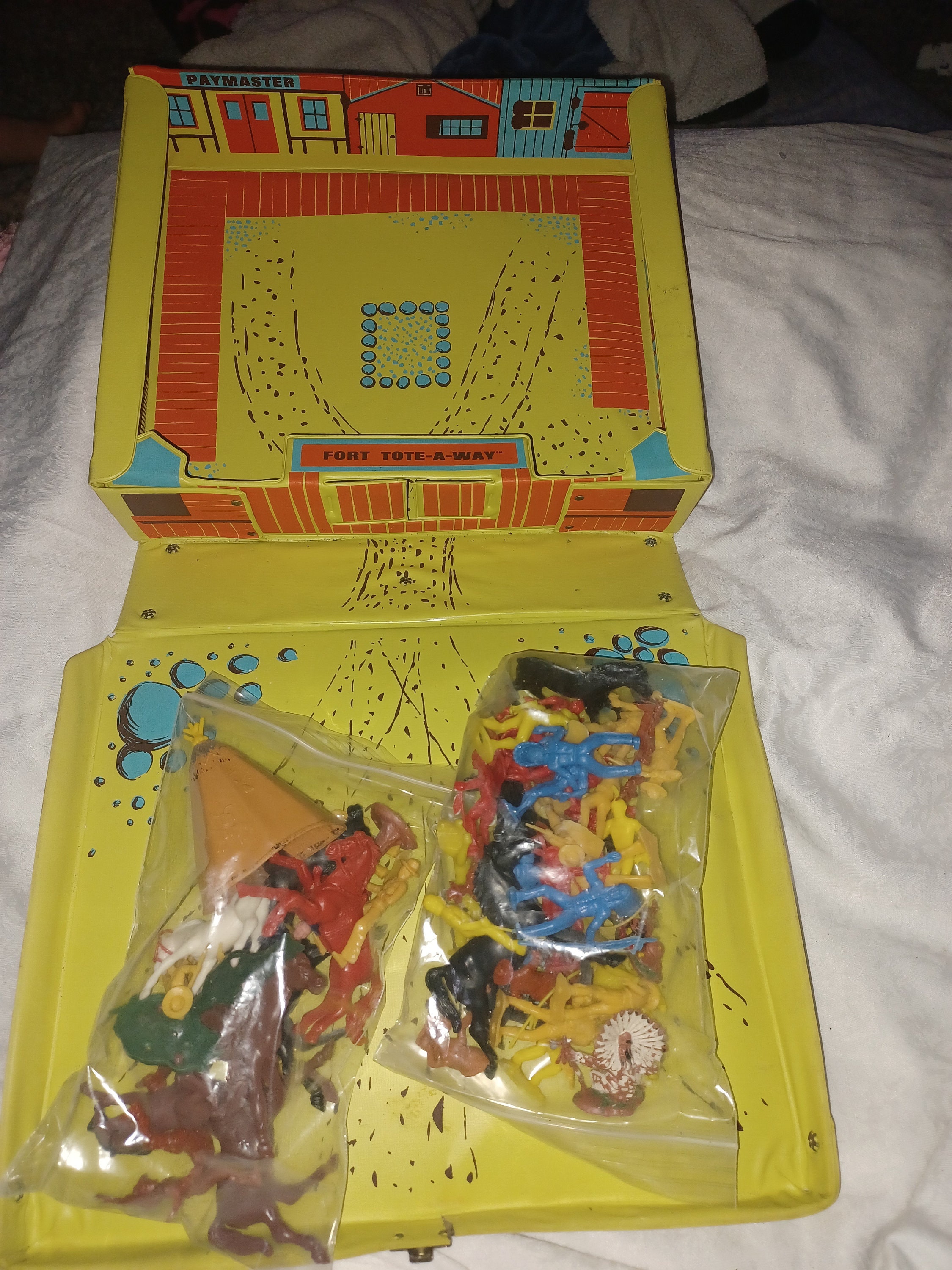 Vintage IDEAL Fort Tote A Way Cowboys Indians Playset - Etsy