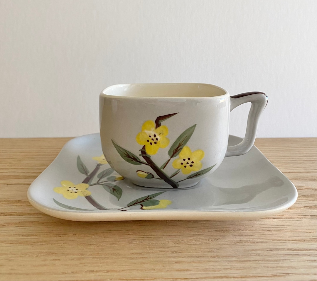 Weil Ware 1940s California Pottery Blossom Grey Pattern Flat Cup and ...