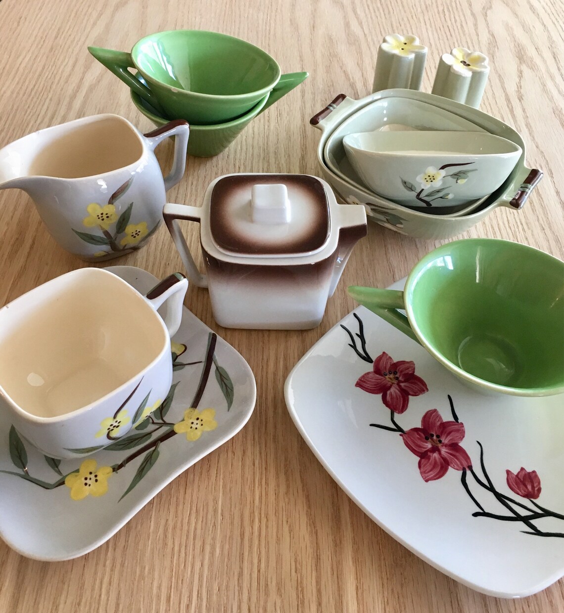 Weil Ware 1940s California Pottery Blossom Grey Pattern Flat Cup and ...