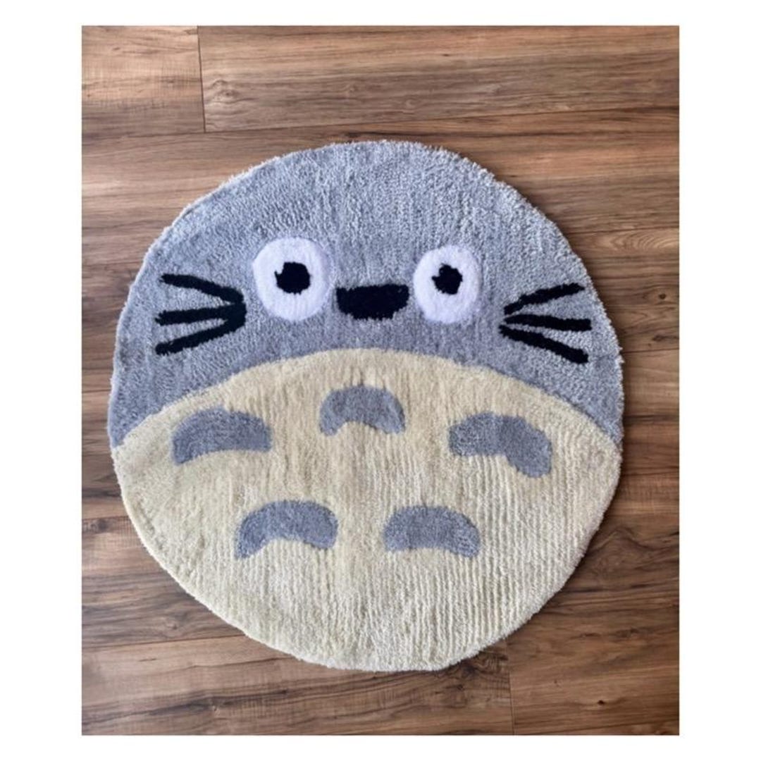 Custom Tufted Rug, Totoro 2’x2’ - Etsy