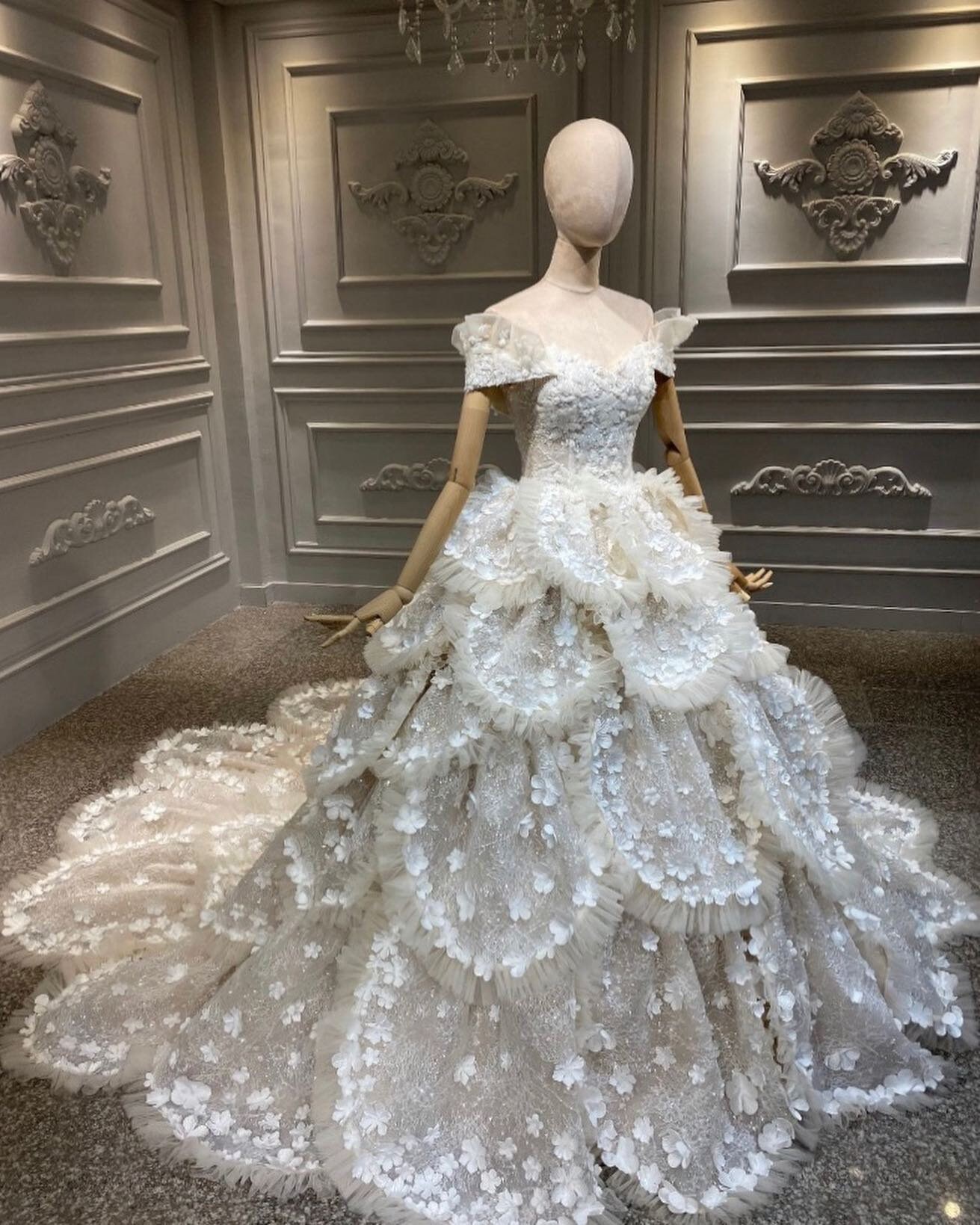 Off Shoulder Lace Ruffle 3D Flowers Wedding Dress Pleats - Etsy Canada