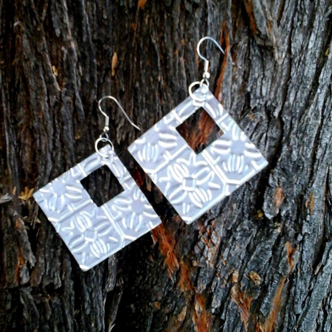 Metal Upcycled Jewelry – Silver Soda Can Earrings, Gift for Women ...