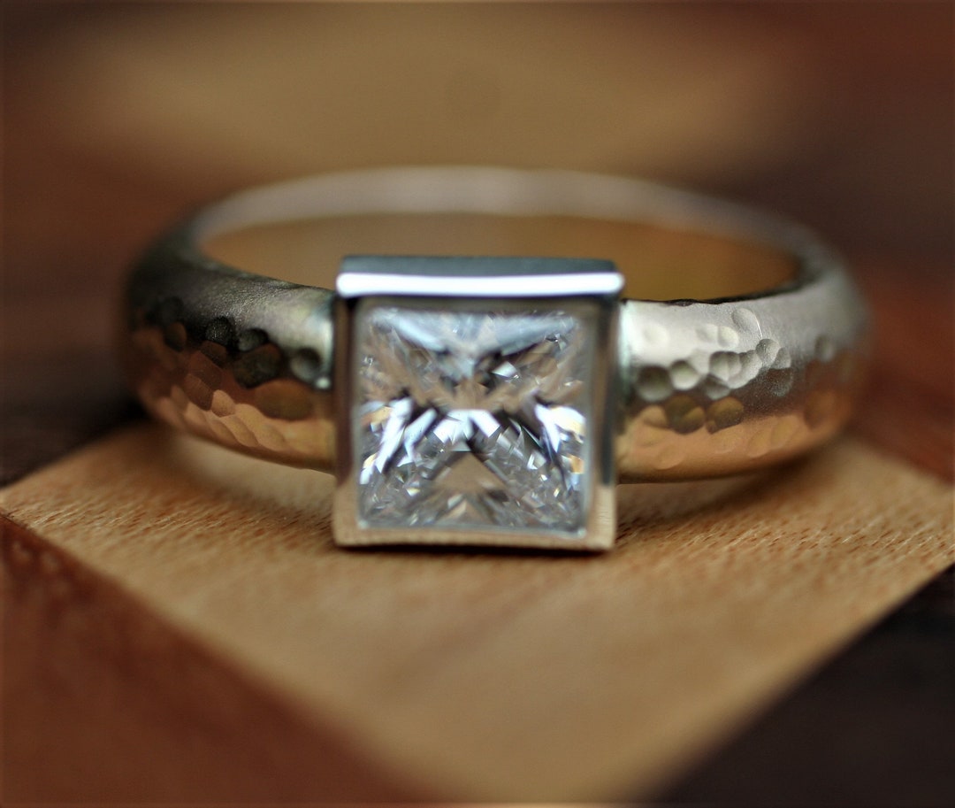 SQUARE CUT SOLITAIRE * Elegantly Hammered Thick Yellow Gold Filled ...