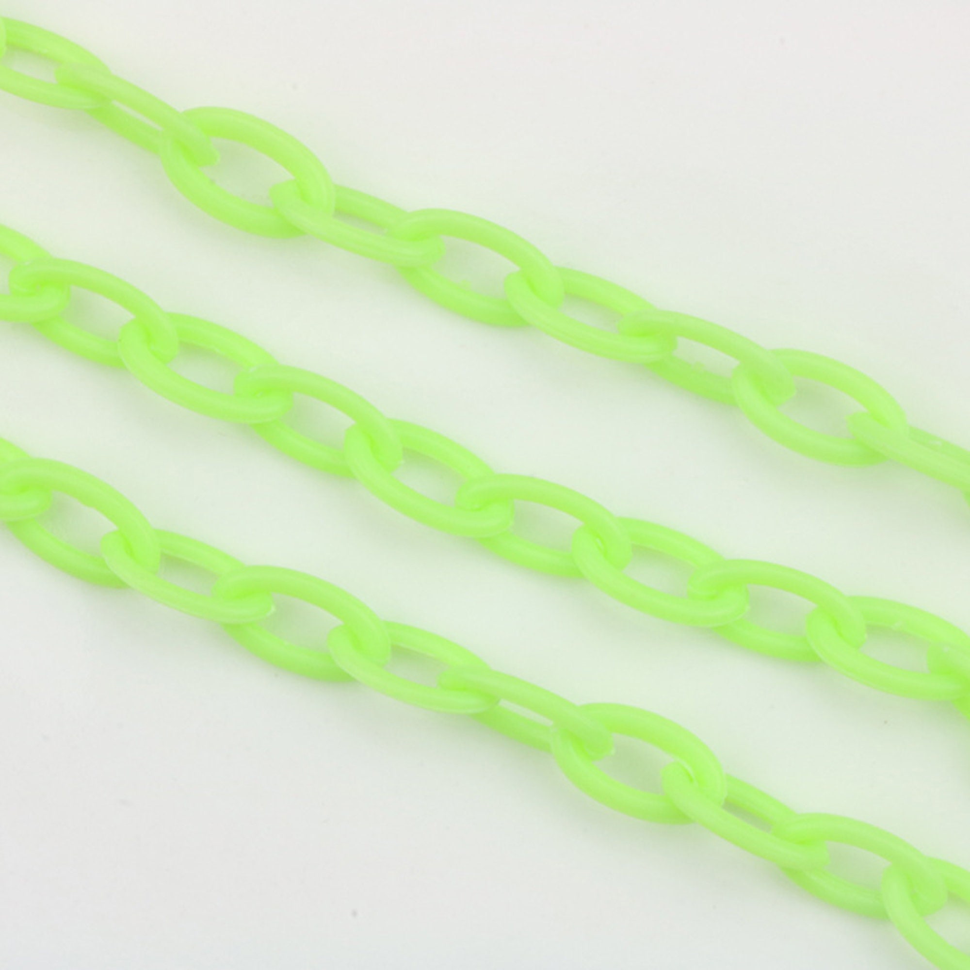 Small Plastic Chain 13x8 mm links 1.7 mm thick Craft Chain | Etsy