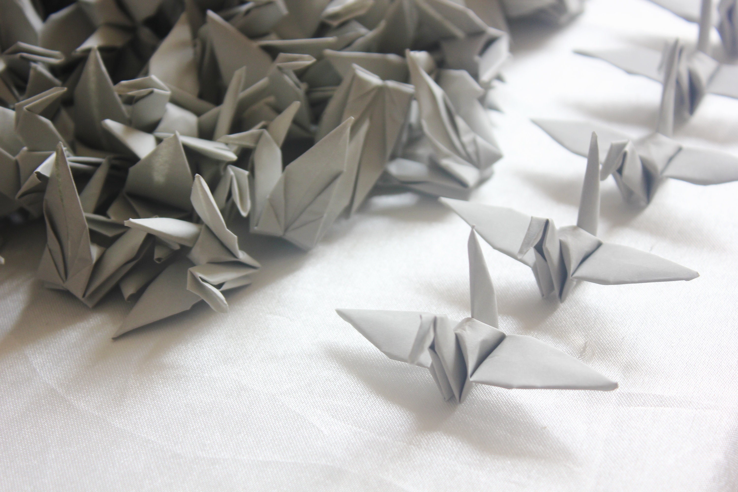 100 Gray Origami Crane Chiyogami Paper Handmade Grey Birds for - Etsy
