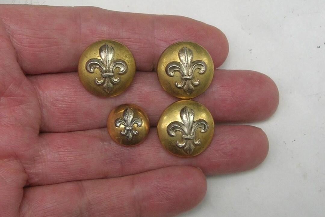Set of 4 Military Buttons With Fleur-de-lys Designs by J R Gaunt Ltd of ...