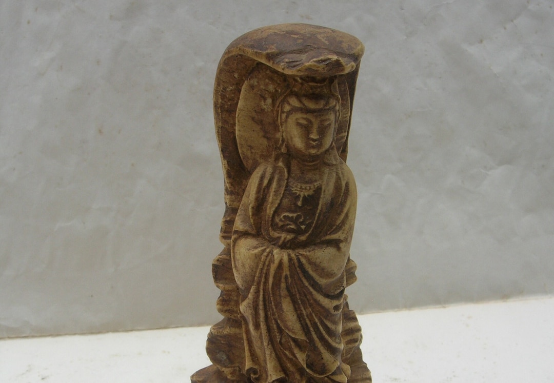 Small Vintage Guan Yin Figurine, Stained Alabaster (11 Cm Tall) VGC - Etsy