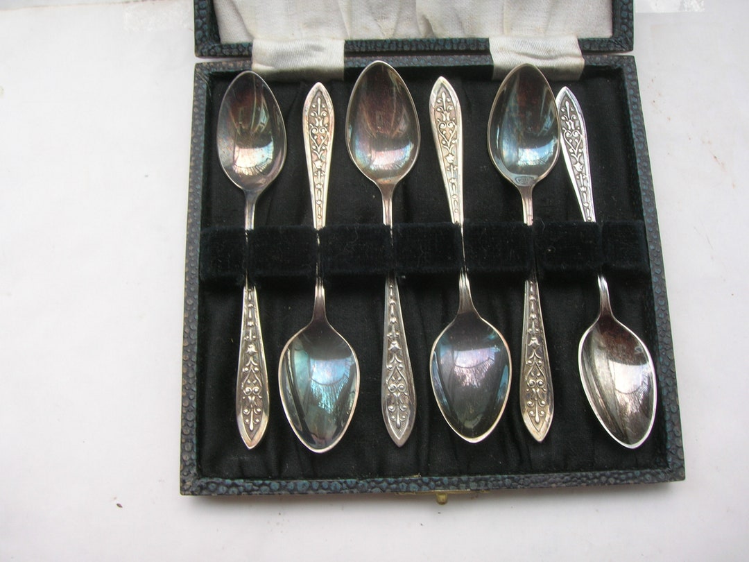 Vintage Boxed Set of 6 Silver Plate Demitasse Spoons With Floral Scroll ...