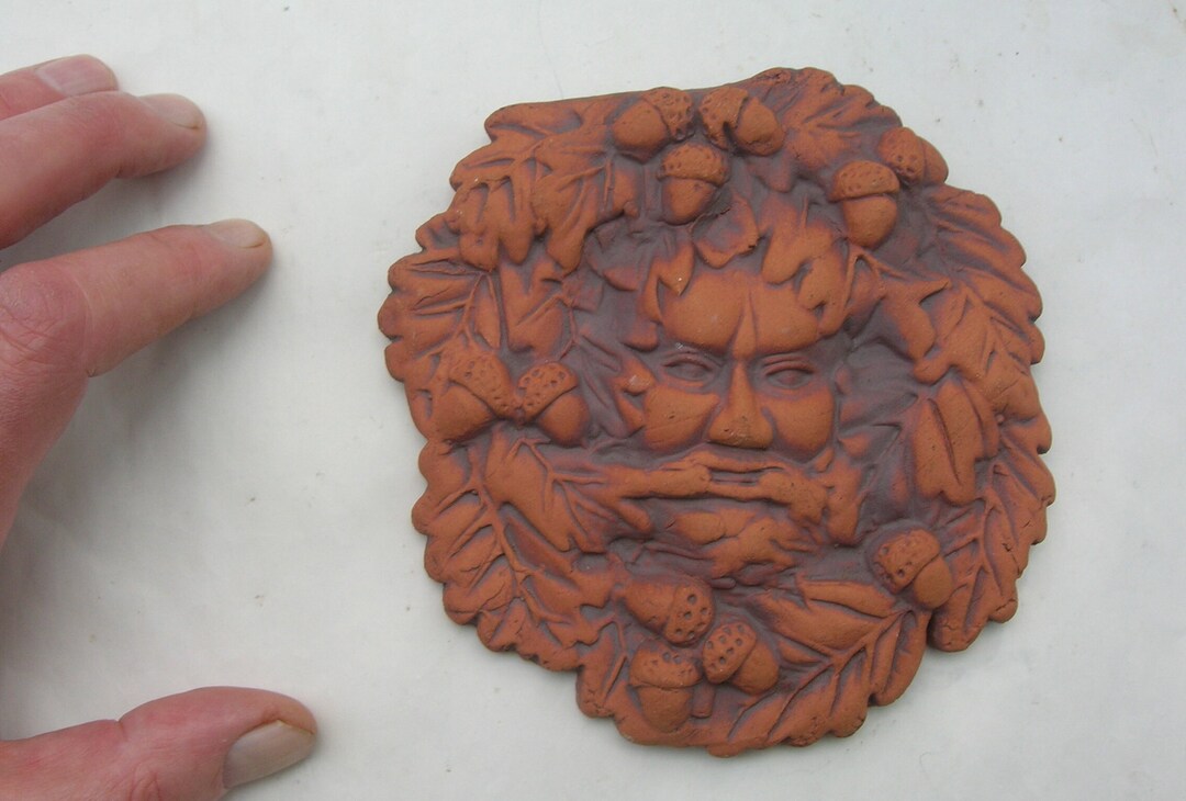 Small Green Man Wall Plaque, Wall Hanging, With Oak Leaves & Acorns ...