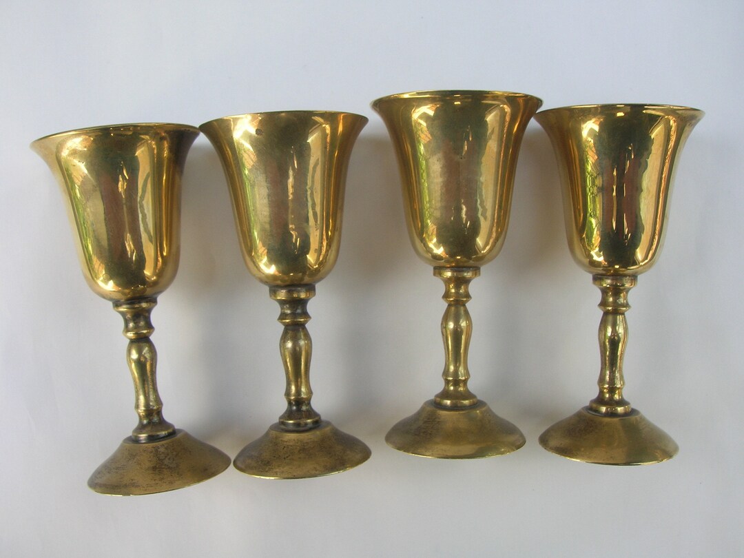 4 X Small Vintage Goblets in Tarnished Silver Plate (EPNS) - 9 Cm Tall ...