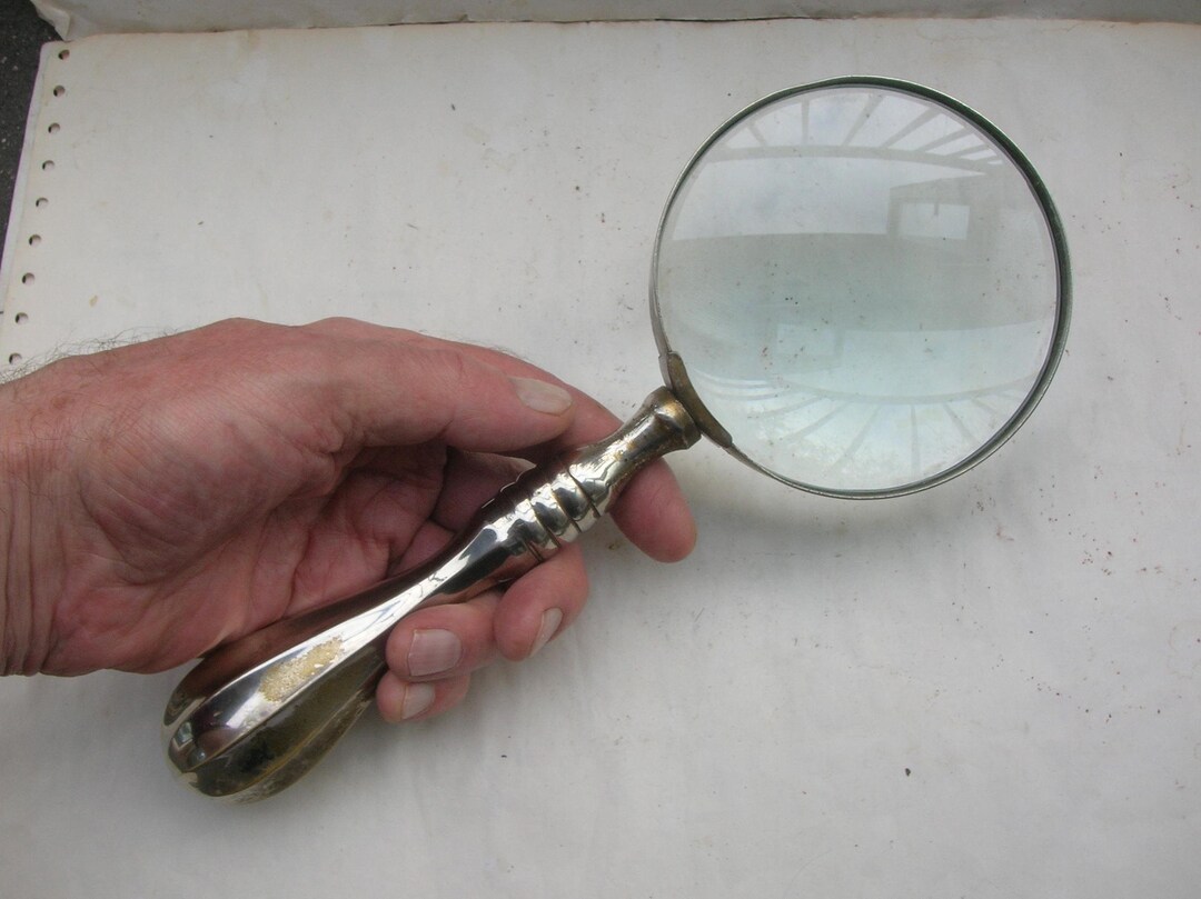 Large Vintage Magnifying Glass, Metal With Worn Silvery Finish (25 Cm ...