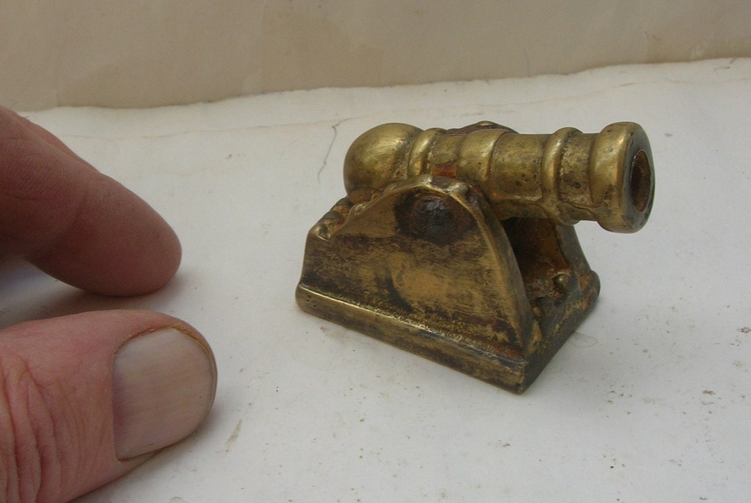 Miniature Cannon, Howitzer, Mortar, on Gun Carriage in Tarnished Brass ...