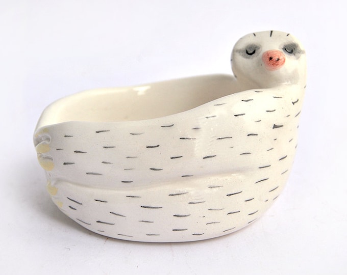 Ceramic Baby Sloth Bowl in White Clay and Decorated With Pigments in ...