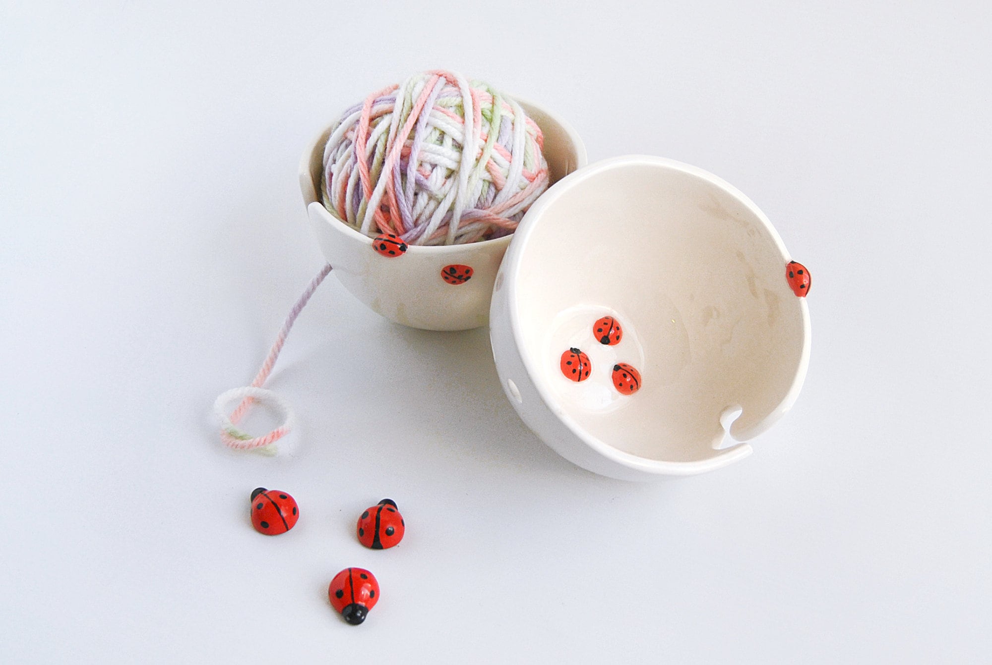 Ladybug Ceramic Yarn Bowl, With 3D Red Ladybugs and Green Grass ...
