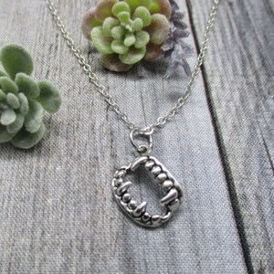 Vampire Teeth Necklace Vampire Necklace Vampire Jewelry Halloween ...