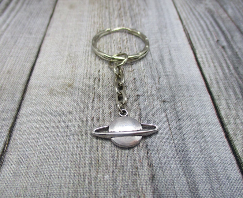 Small Saturn Keychain Planet Space Gift - Etsy