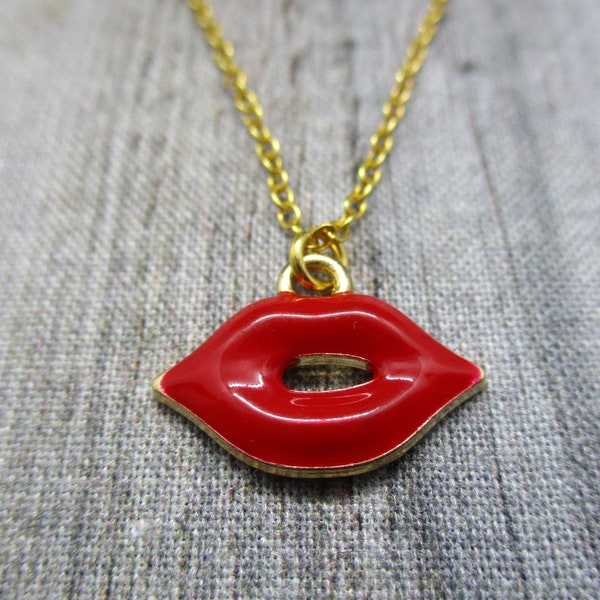 Red Lips Necklace - Etsy