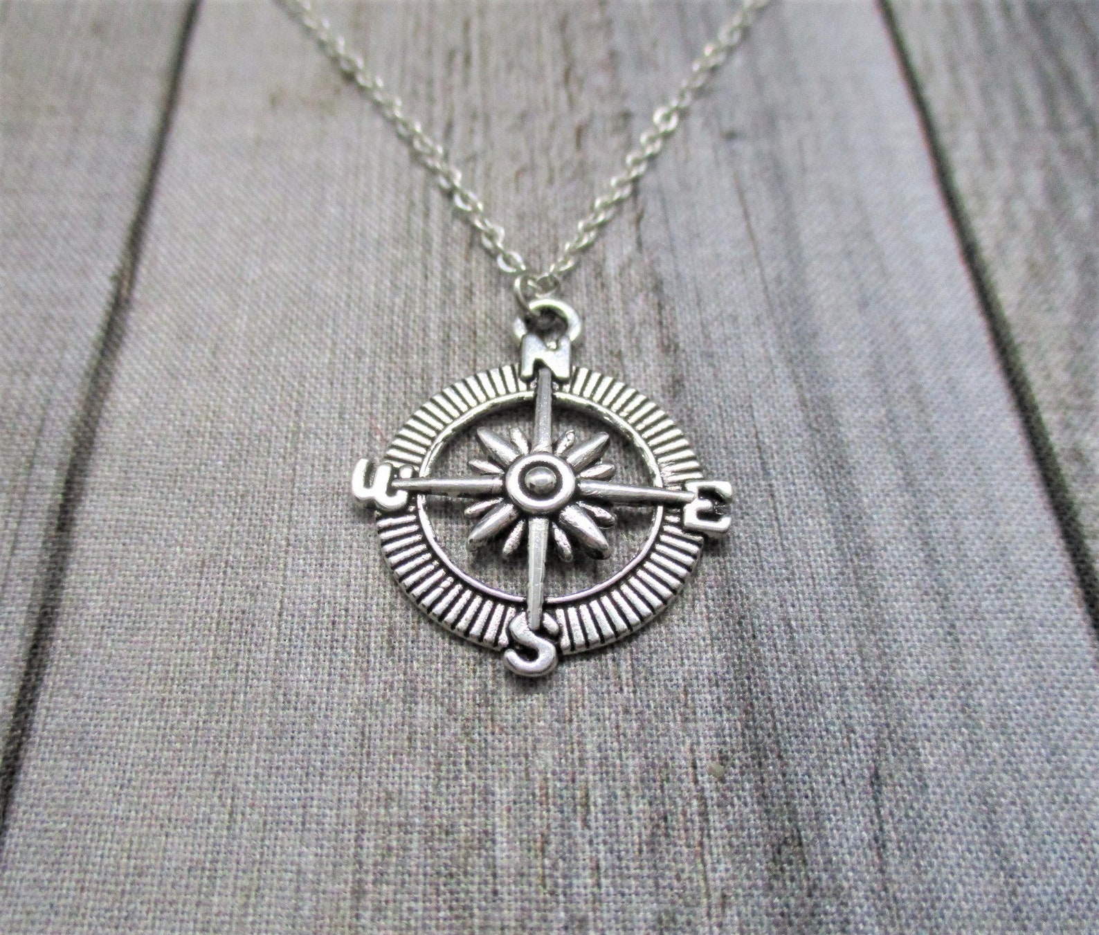 Compass Necklace Compass Jewelry Direction Traveler Gifts - Etsy
