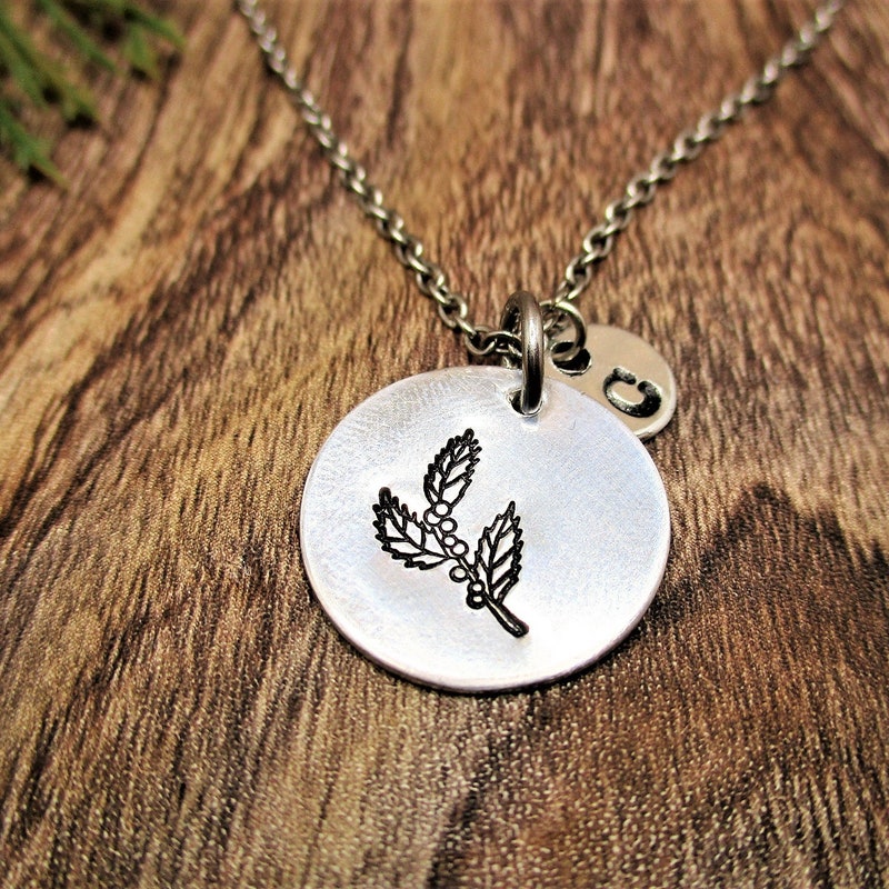 Holly Leaf Necklace - Etsy