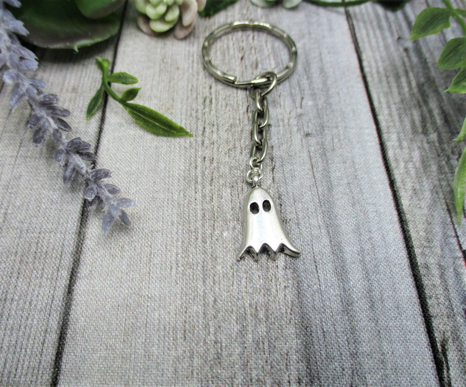 Ghost Keychain Spooky Gifts for Her Halloween Keychain Spooky - Etsy