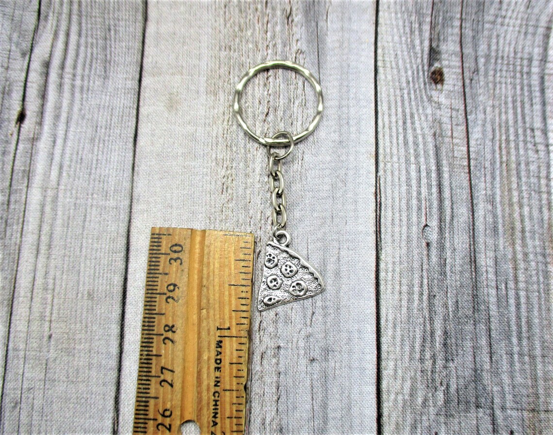 Pizza Keychain Pizza Slice Keychain Food Keychain Pepperoni - Etsy