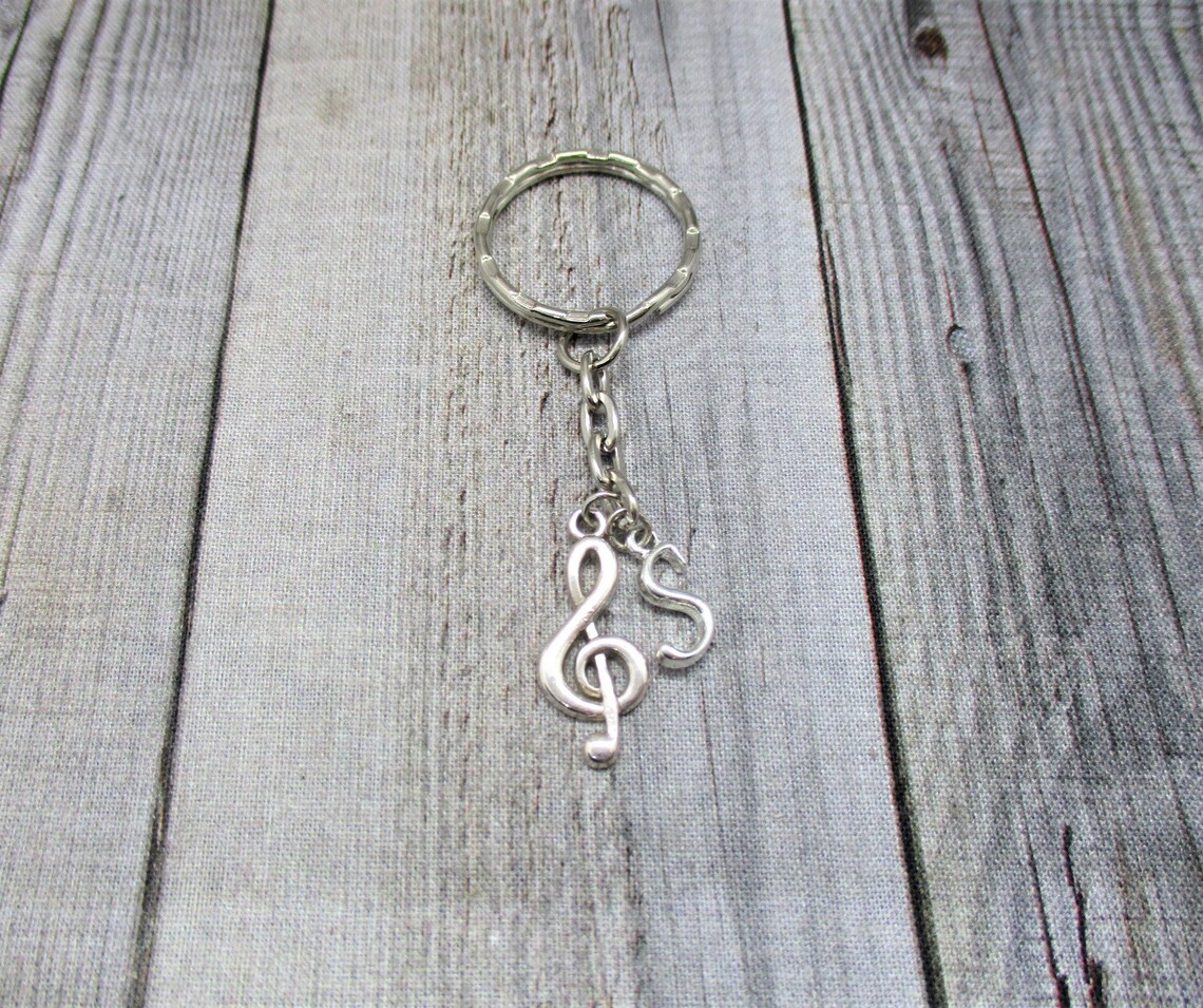 Treble Clef Keychain Music Keychain Initial Music Lovers Gift - Etsy
