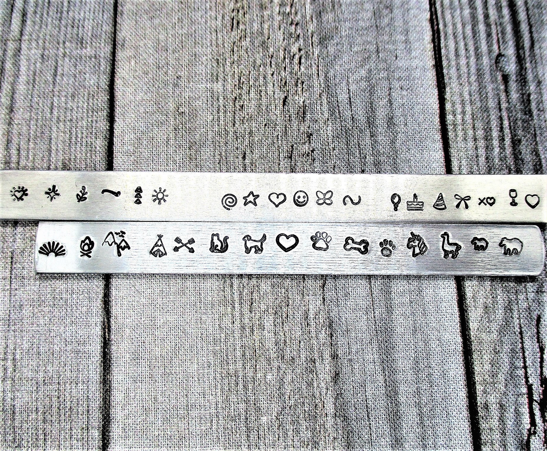 Middle Finger Keychain Personalized Gifts for Her/ Him Inital | Etsy