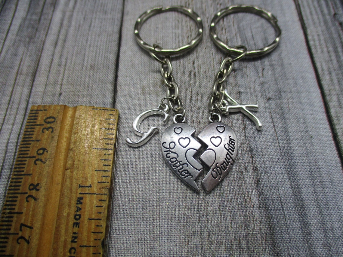 Mother Daughter Keychain Set Initial Keychain Split Heart Keychain Set ...