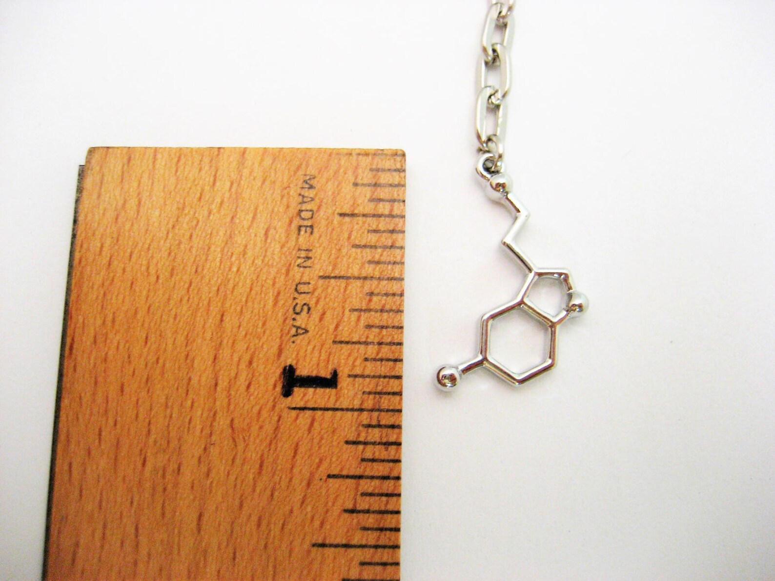 Serotonin Keychain Molecule Keychain Science Keychain STEM - Etsy