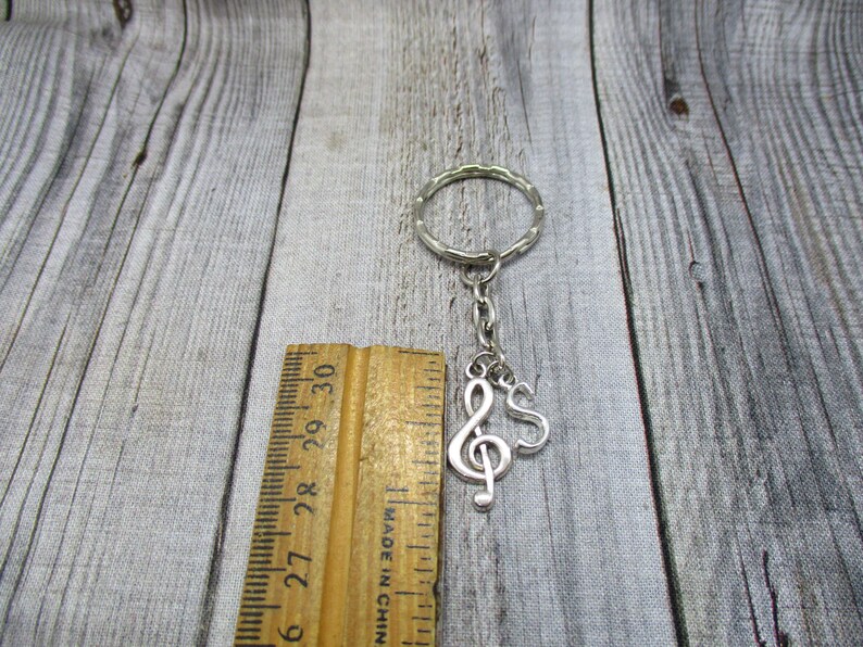 Treble Clef Keychain Music Keychain Initial Music Lovers Gift - Etsy