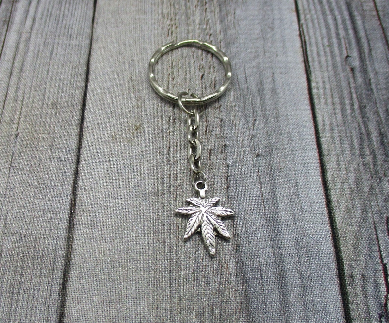 Pot Leaf Keychain Cannabis Keychain Marijuana Keychain Hippie - Etsy