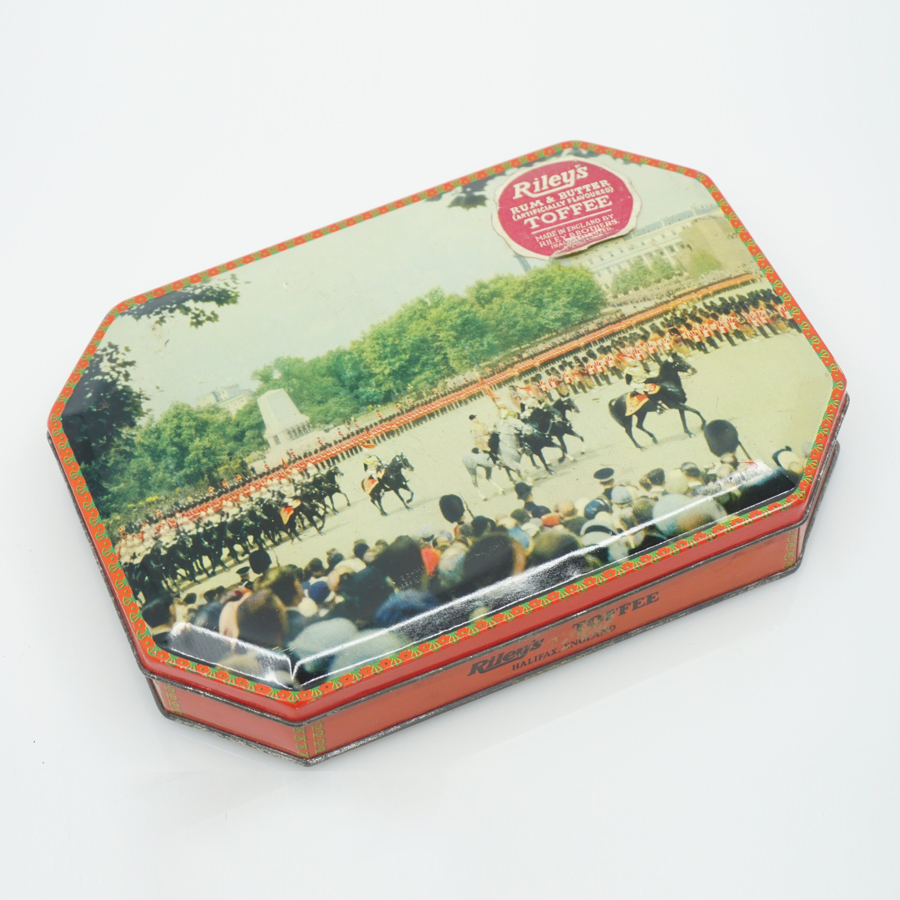 Vintage Riley's Toffee Tin Litho Container. Horse Parade Scene Lid. 7 ...