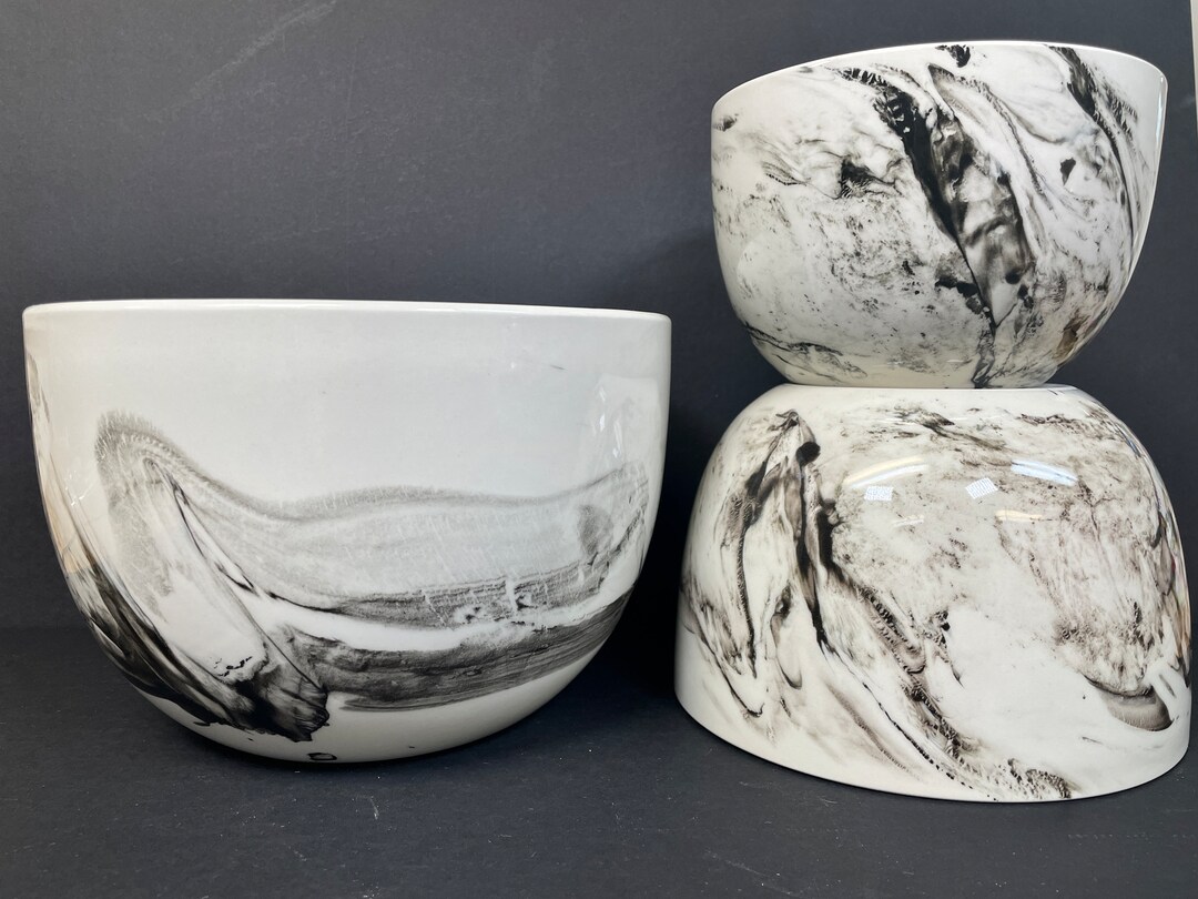 Set of 3 CB2 China Pottery Mixing Bowls Black White Swirl Marble ...