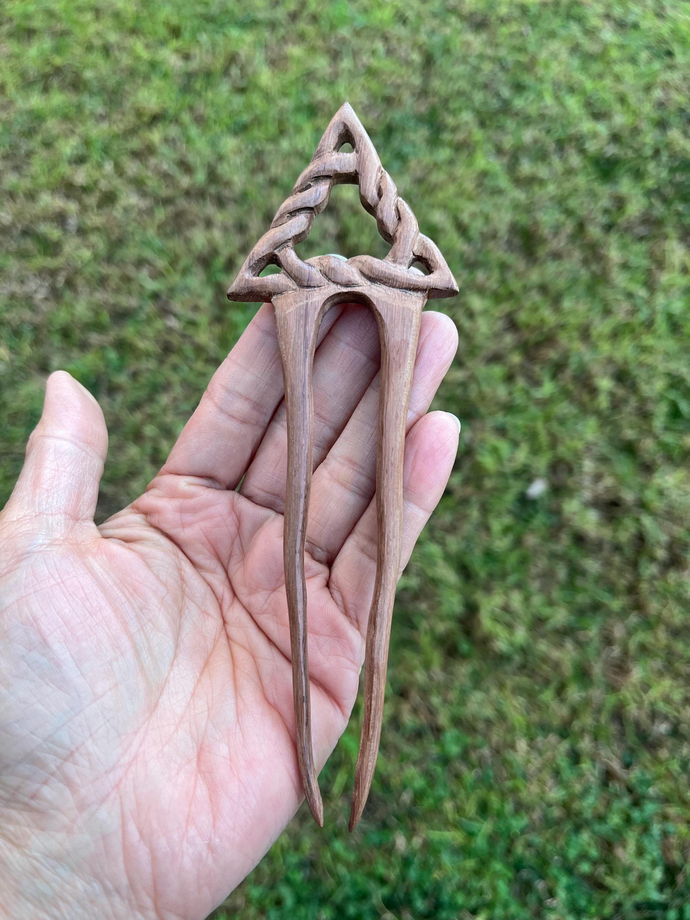 Two Prongs TRIANGLE CIRCLE CELTIC Triquetra Celtic Trinity Knot Wood ...