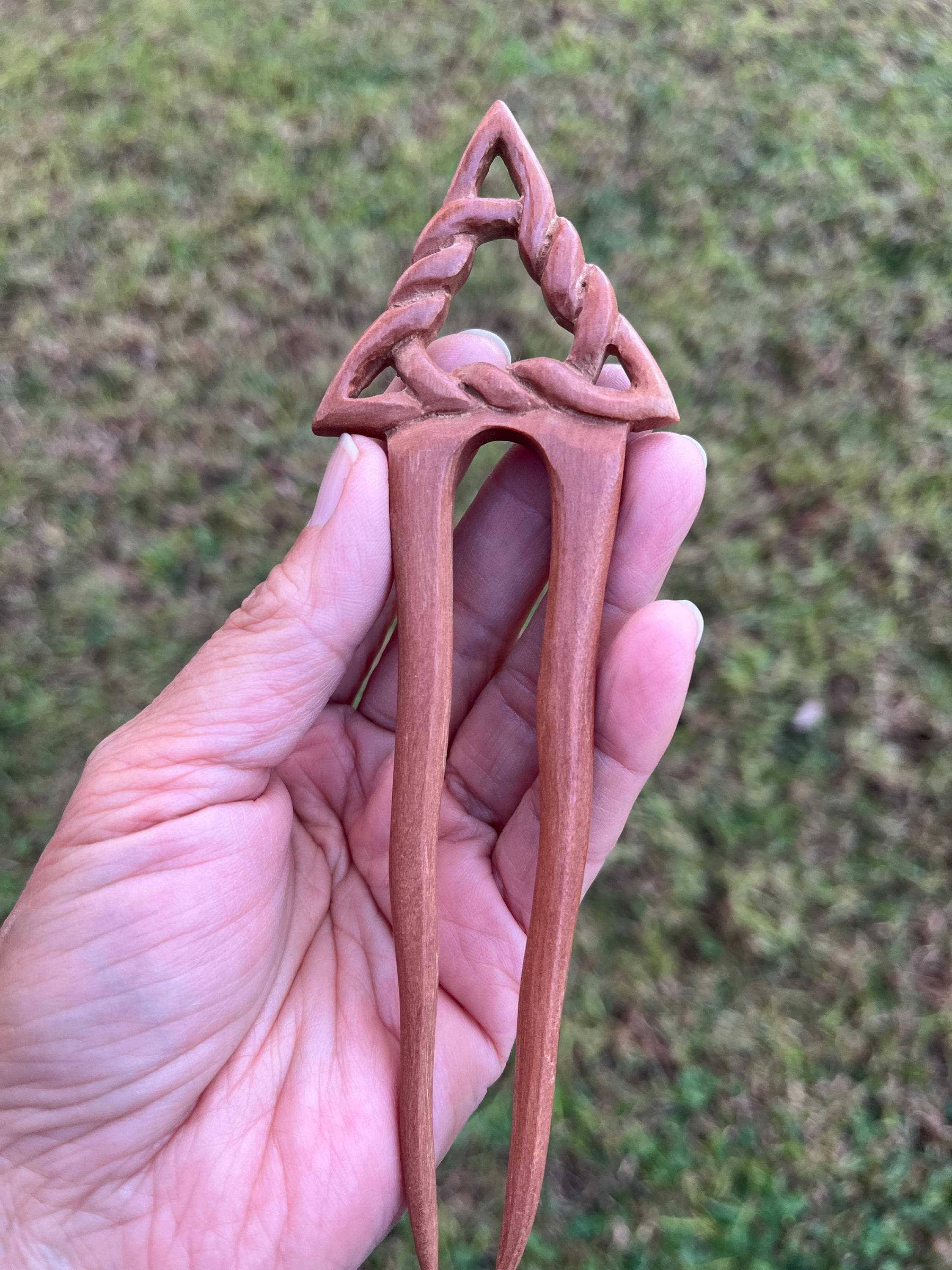 Two Prongs TRIANGLE CIRCLE CELTIC Triquetra Celtic Trinity Knot Wood ...