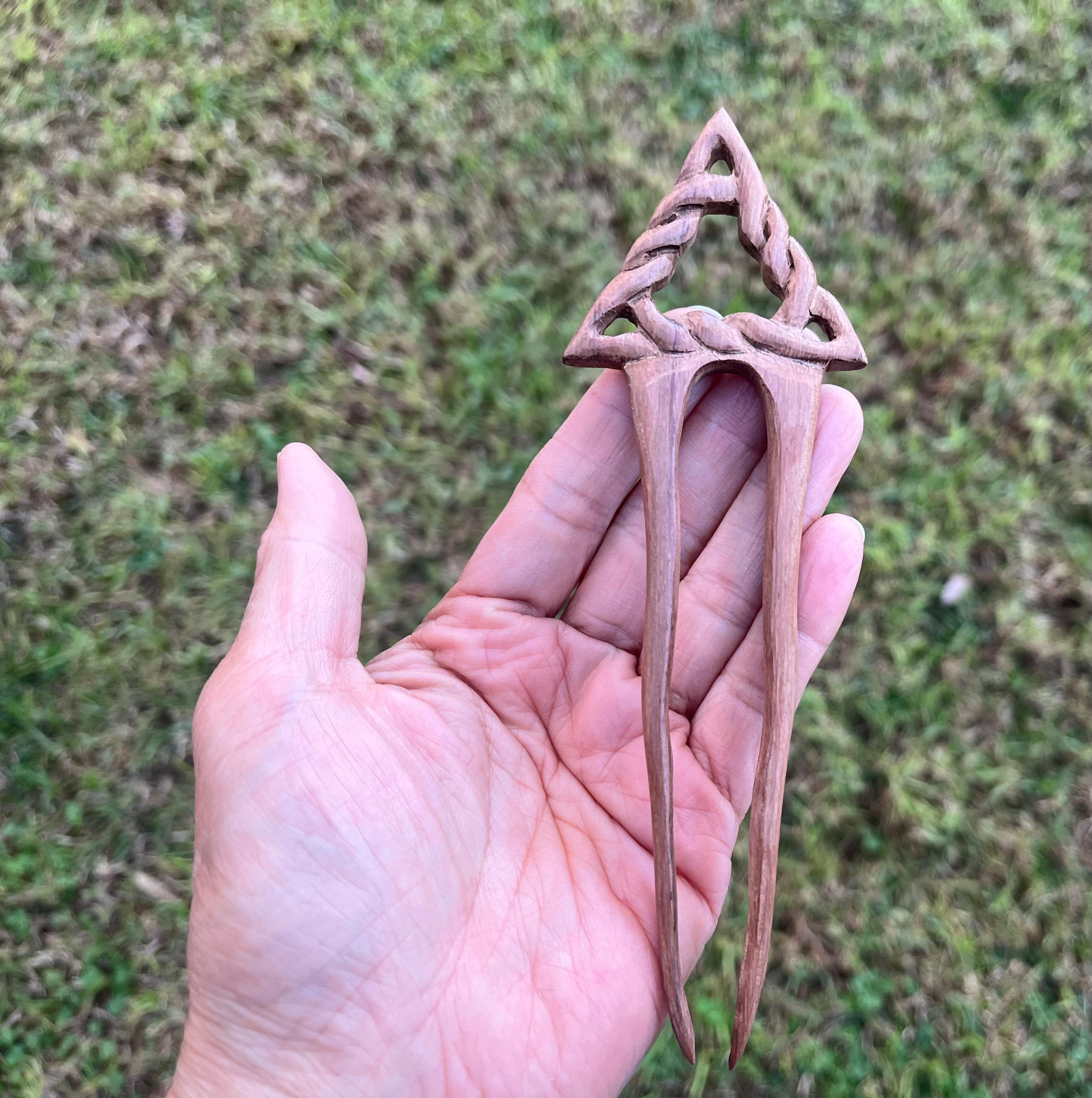 Two Prongs TRIANGLE CIRCLE CELTIC Triquetra Celtic Trinity Knot Wood ...