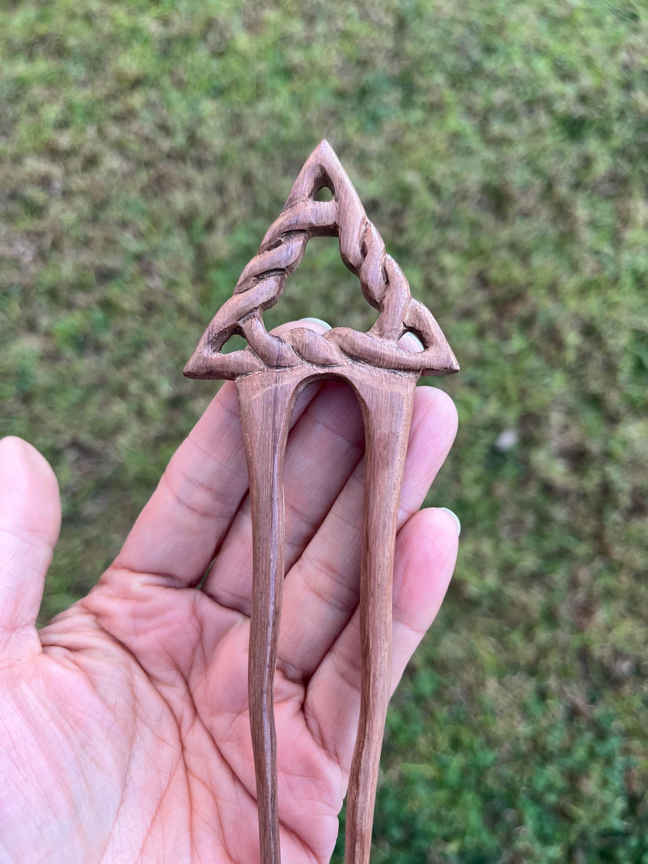 Two Prongs TRIANGLE CIRCLE CELTIC Triquetra Celtic Trinity Knot Wood ...