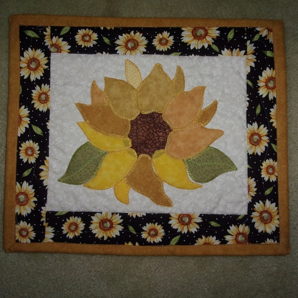 Sunflower Wall Quilt - Etsy