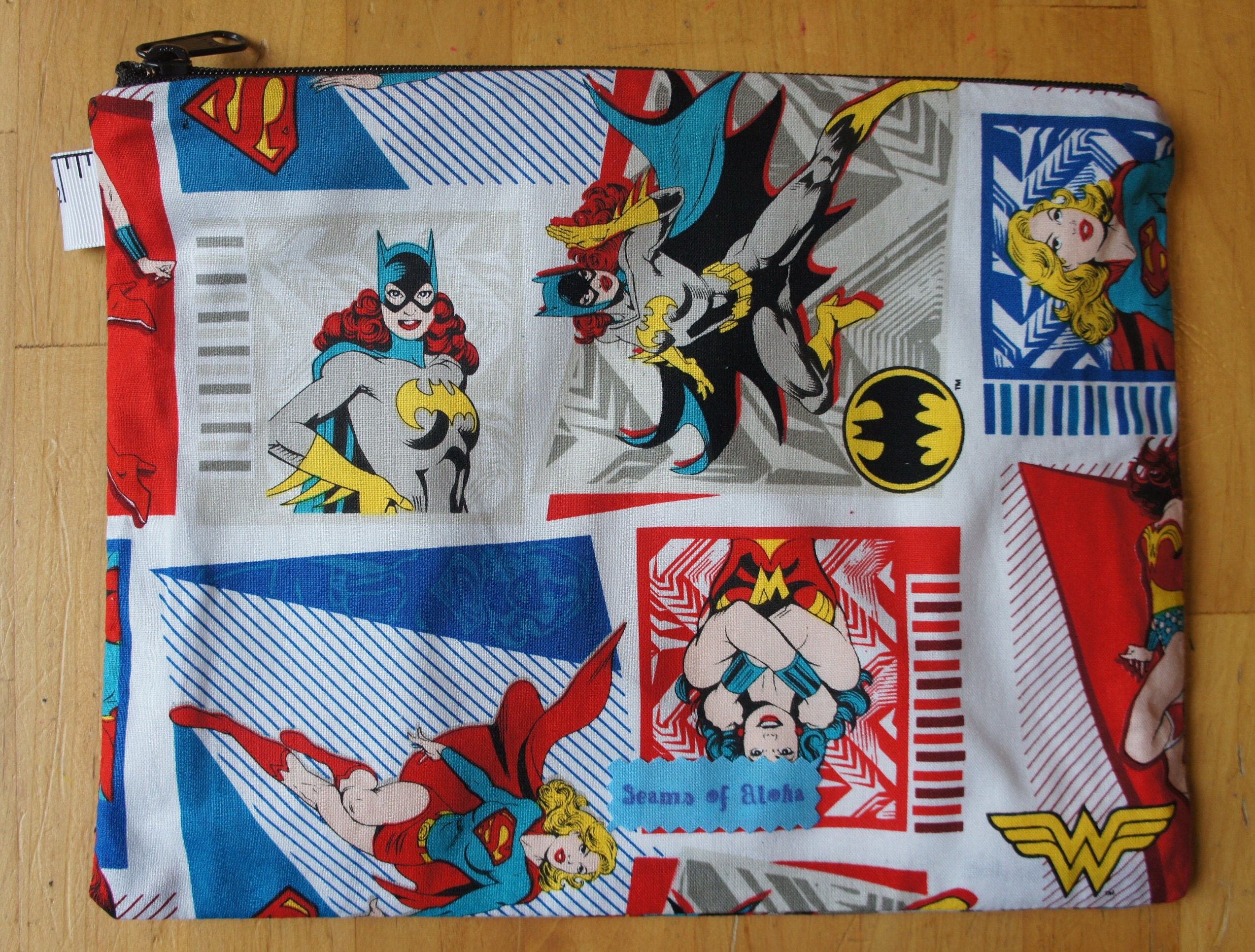 Marvel Comics Superheroes Print Wetbags for Toiletries, Makeup, Pens ...