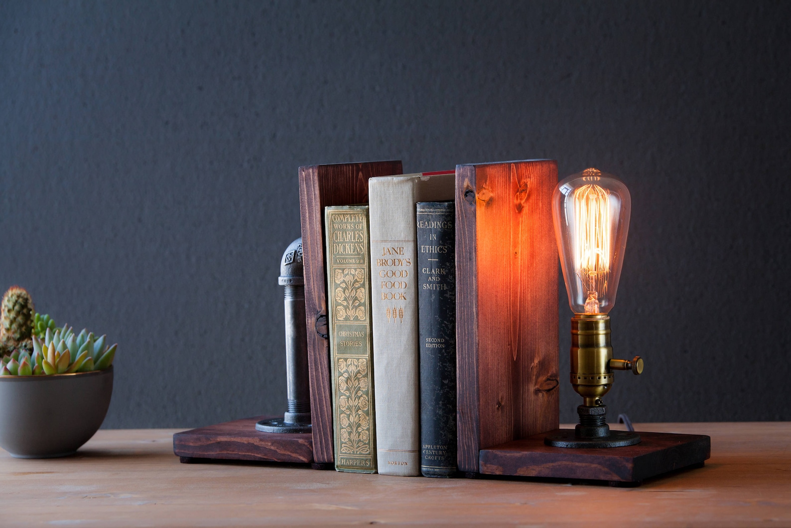 Bookend Lamp/rustic Decor/industrial Lamp/steampunk | Etsy