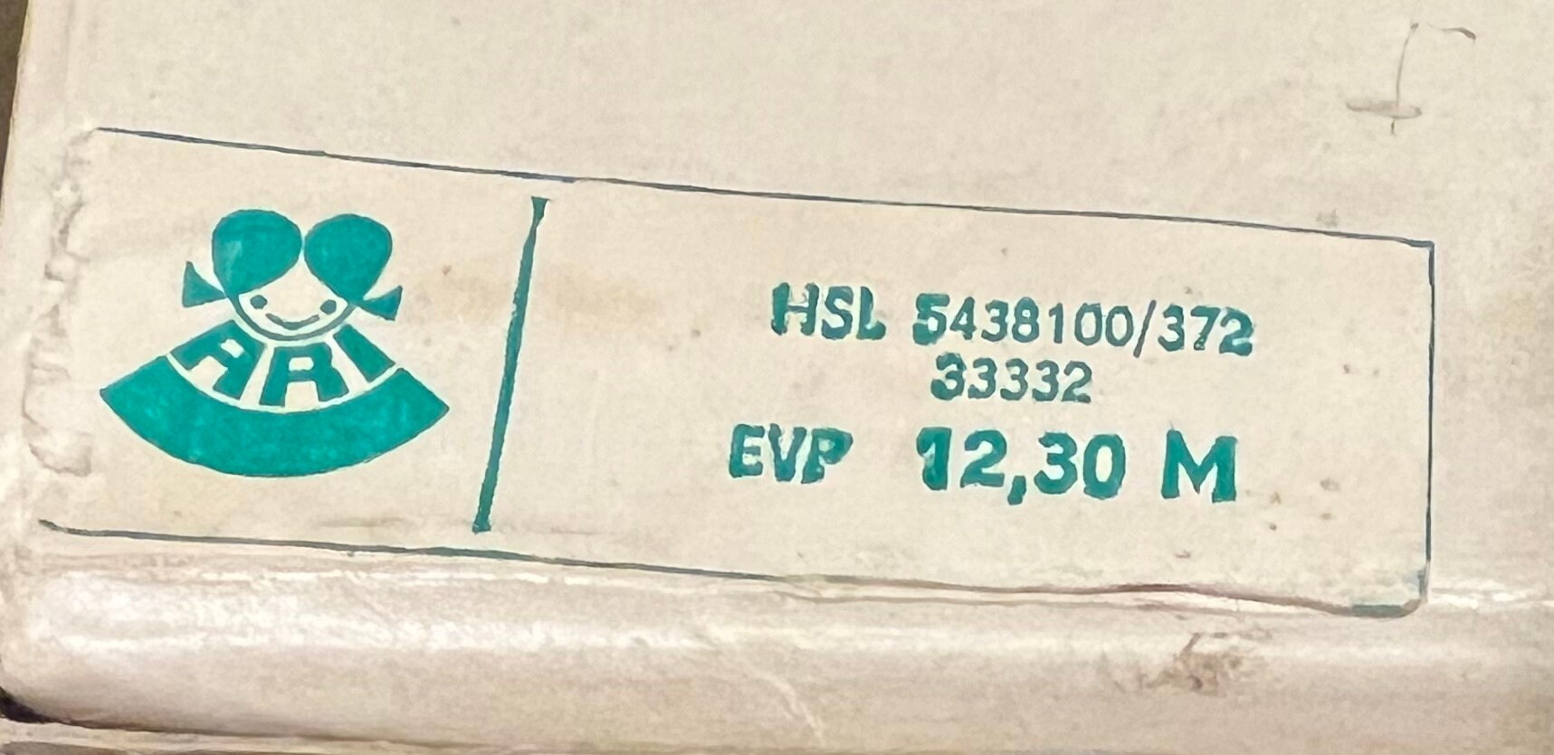 Pair of Vintage ARI Dolls - Etsy