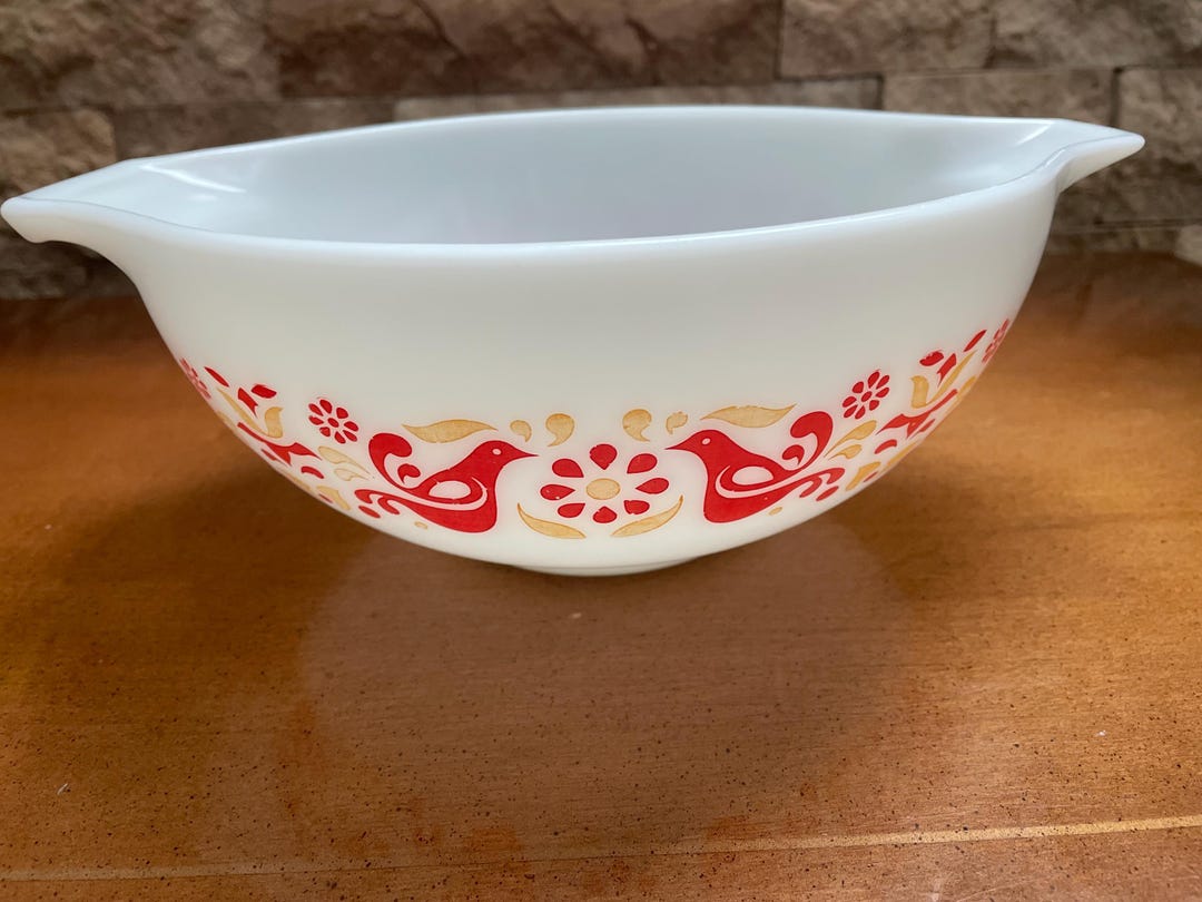 Pyrex Red Friendship 443 Cinderella Bowl - Etsy