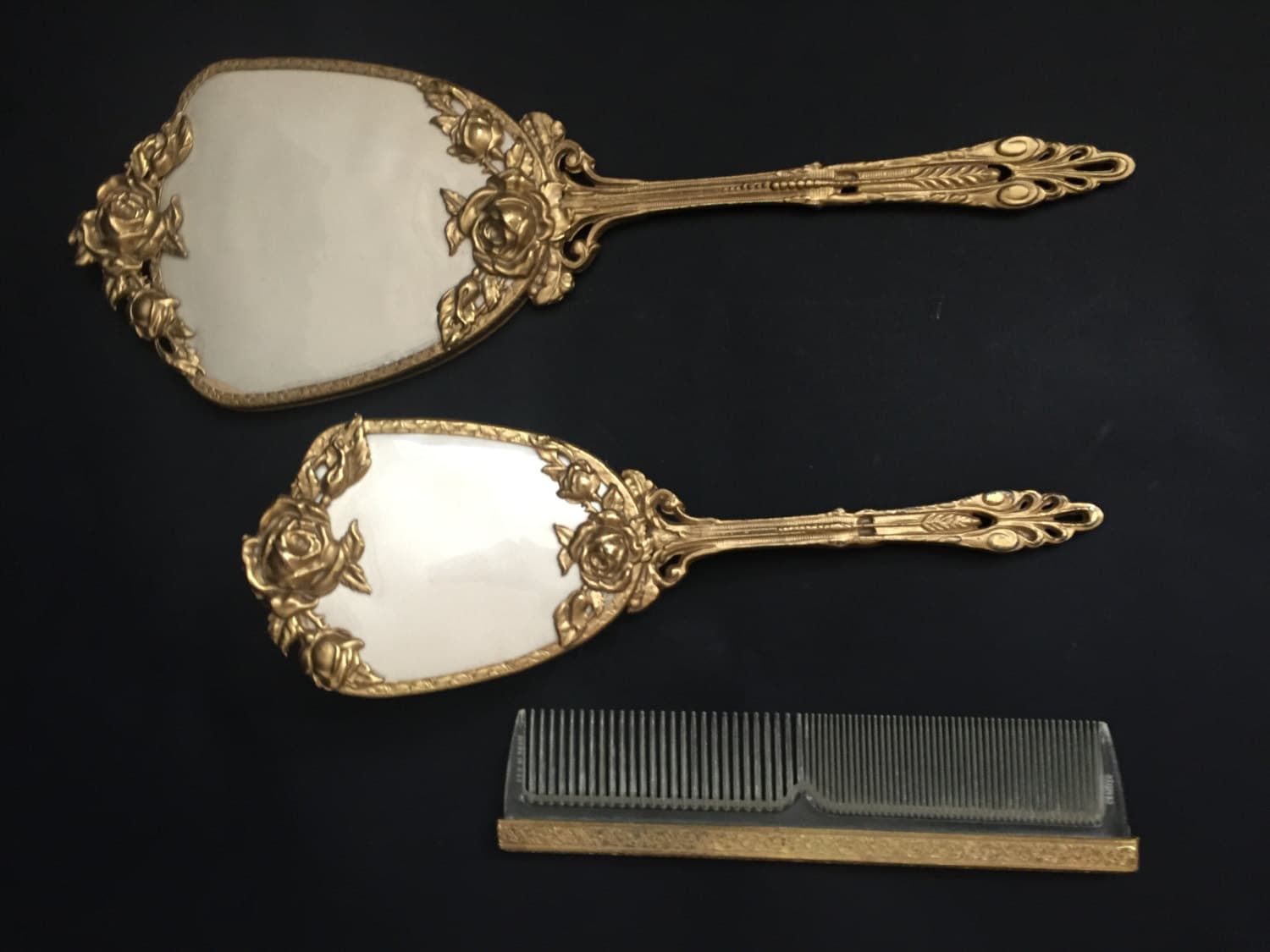 Vintage Brush Mirror Comb Set By Globe 1950s Roses Sale Etsy