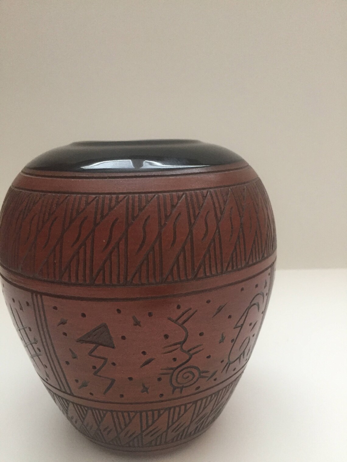 Vintage Navajo Pot/vase Signed by Maxine Clark - Etsy